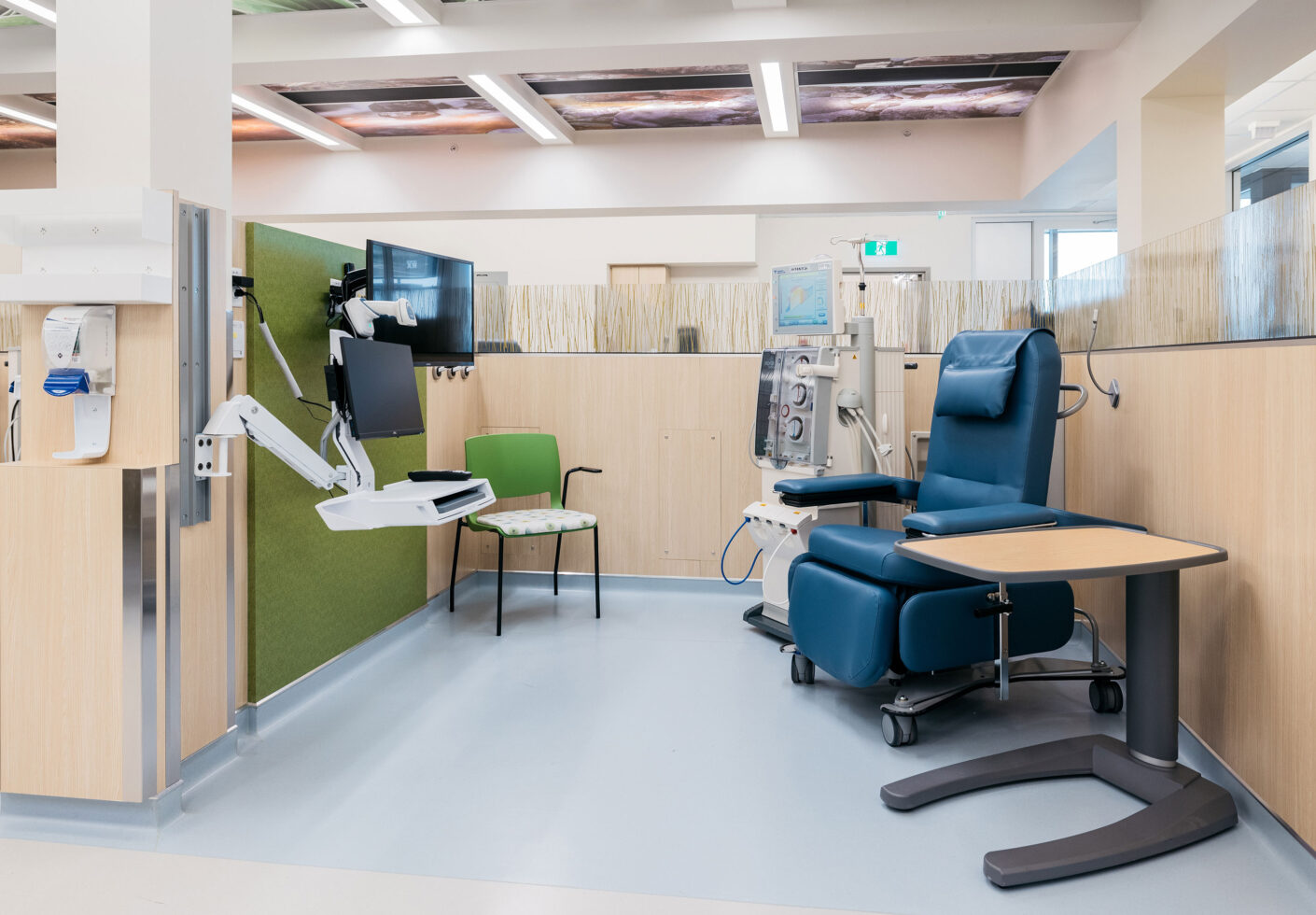 West Edmonton Kidney Care | Lumicor