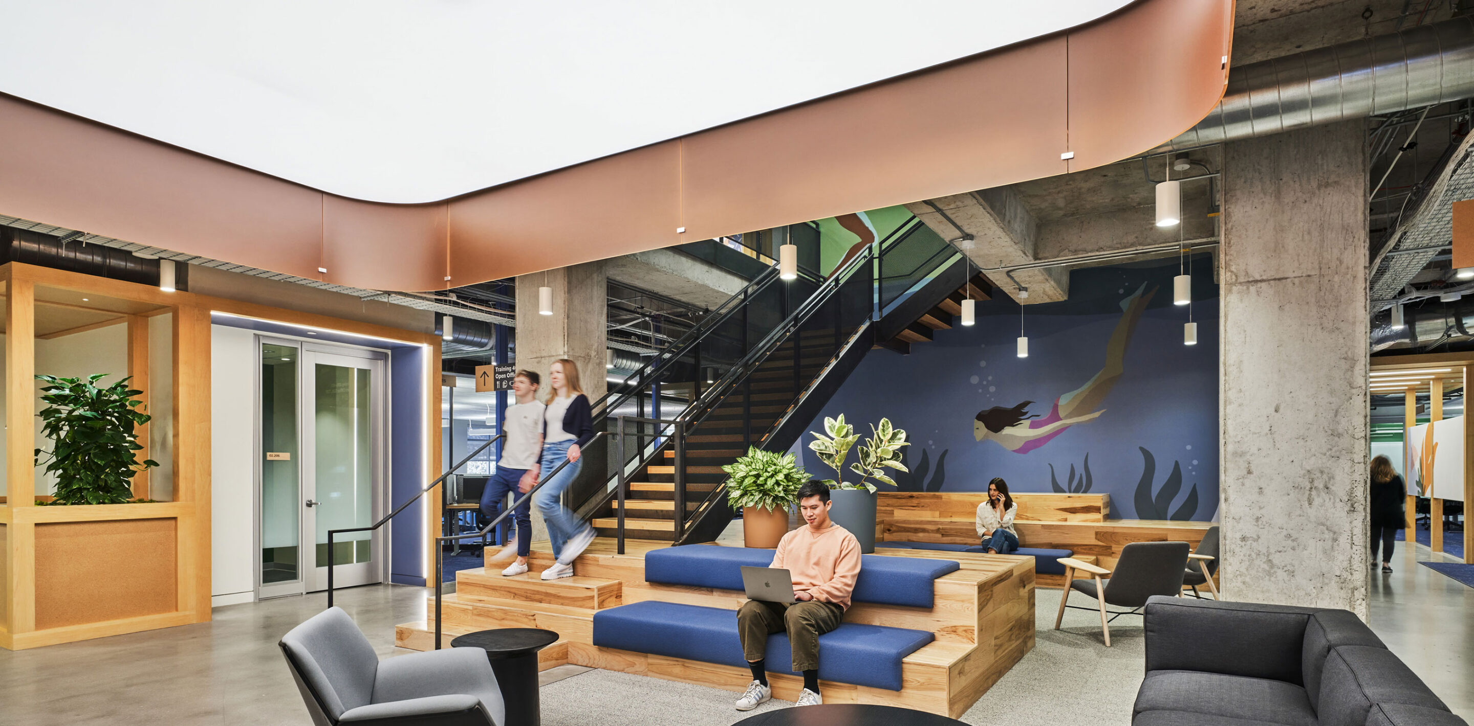 Corporate Tech Office | Lumicor