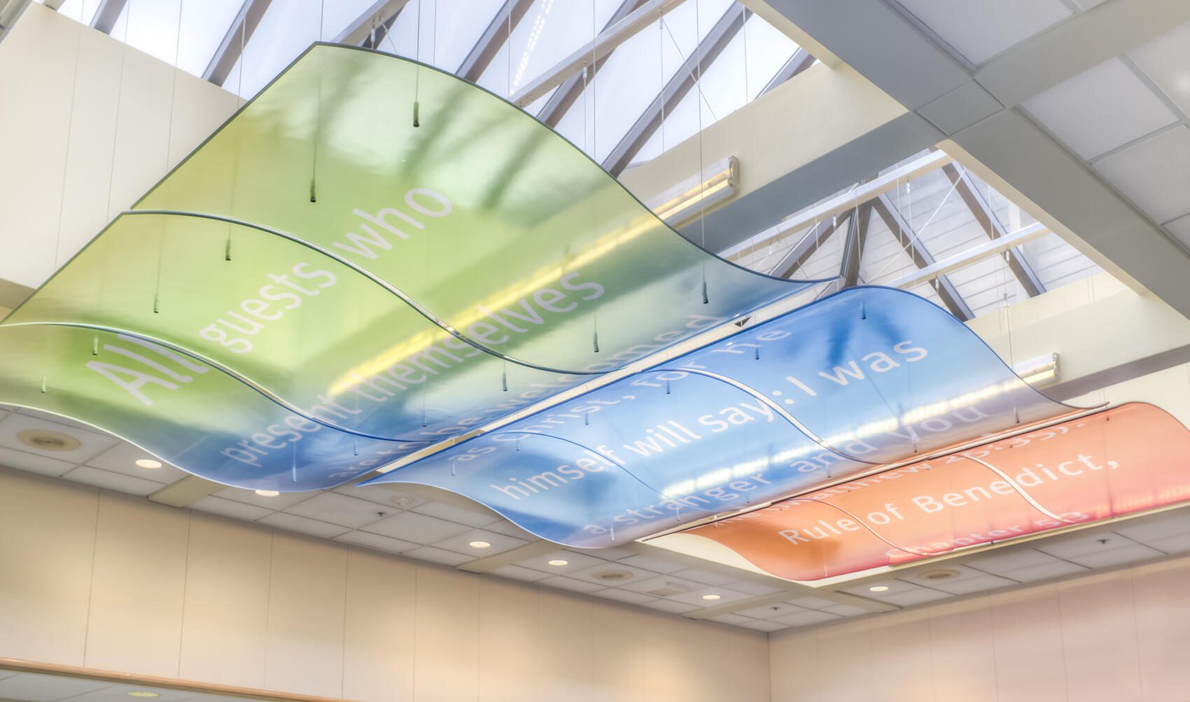 Creative Ceiling Feature Ideas for Commercial Spaces | Lumicor